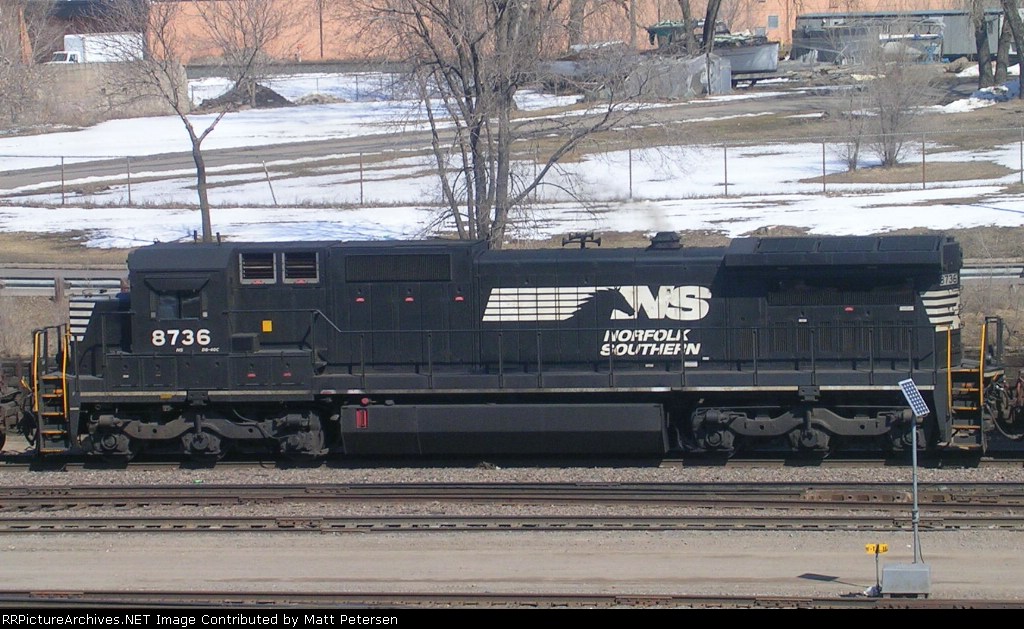 NS 8736